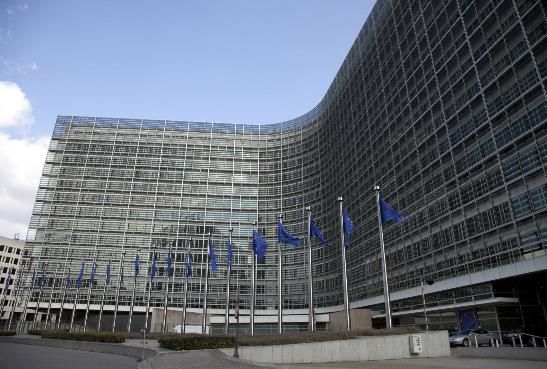 La Comisión Europea adopta licencias Creative Commons para liberar los ...